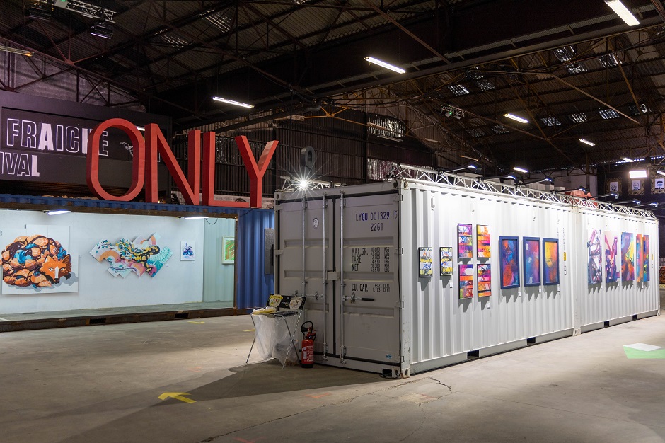 PEINTURE FRAICHE | Scénographie en containers | CAPSA CONTAINER